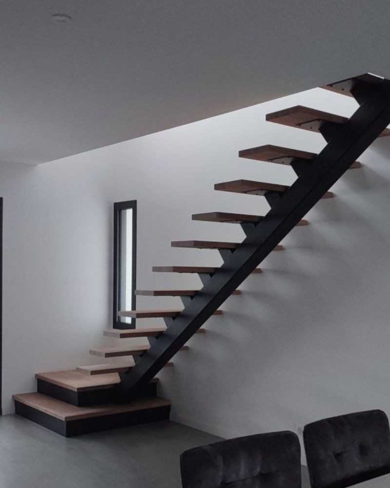 Escalier avec estrade métal et bois sur-mesure - à poser soi-même